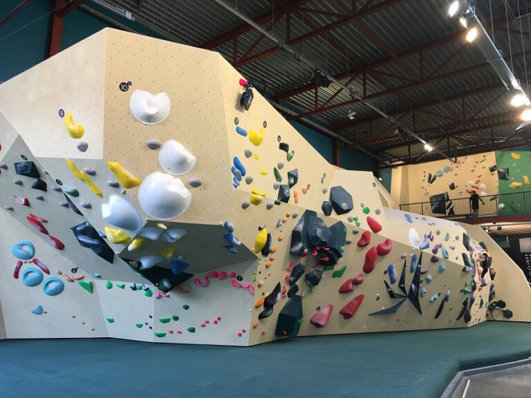 Boulderhal Krachtstof in Leiden (review)